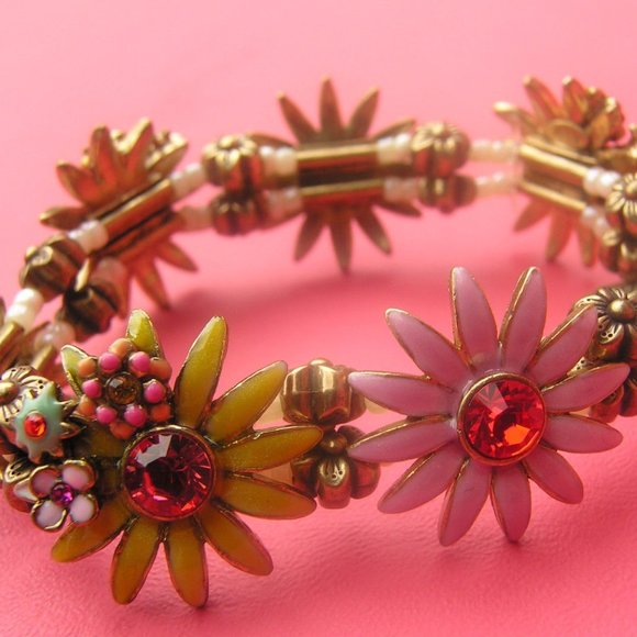 Pilgrim | Jewelry | Pilgrim Daisy Flower Bracelet Swarovski Crystal ...